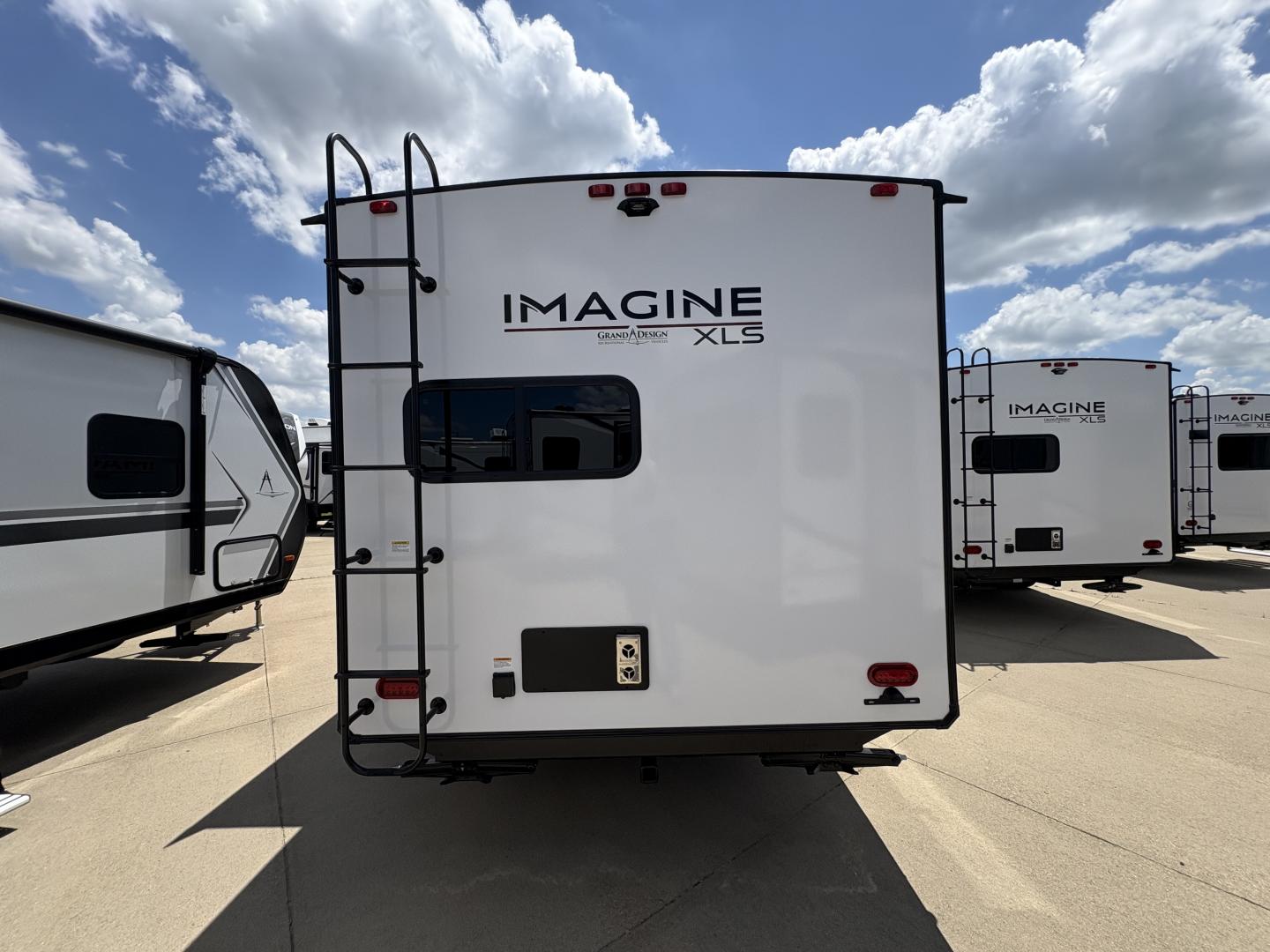 SOLD NEW 2026 Grand Design Imagine XLS 22MLE | Four Seasons RV ...