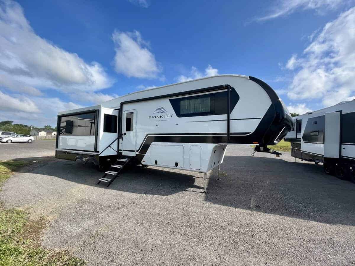 NEW 2024 Brinkley RV Model Z 3100 | ALMO, KY