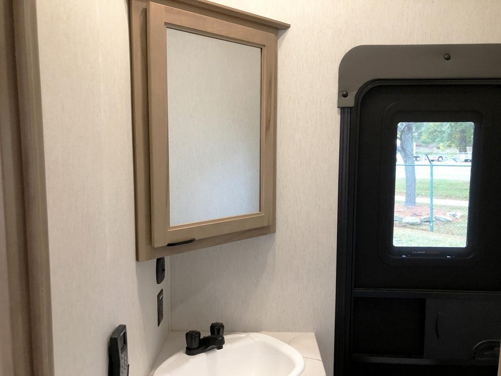 2024 Forest River Cherokee Arctic Wolf 321BH 5th Wheel for Sale at All ...