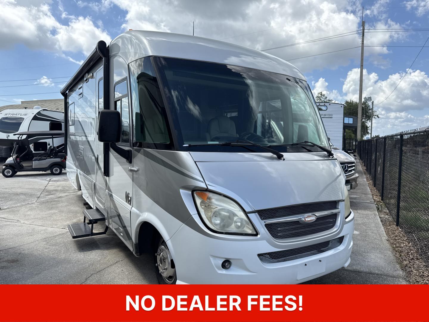 Used 2010 WINNEBAGO VIA 25T | Campbell RV | Sarasota, FL | 420709