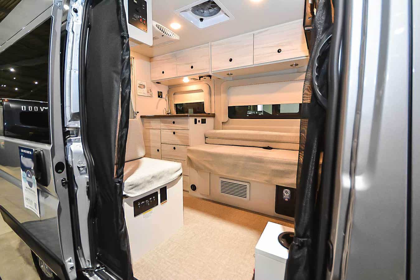 NEW 2024 Jayco Comet 18C | Tulsa, OK