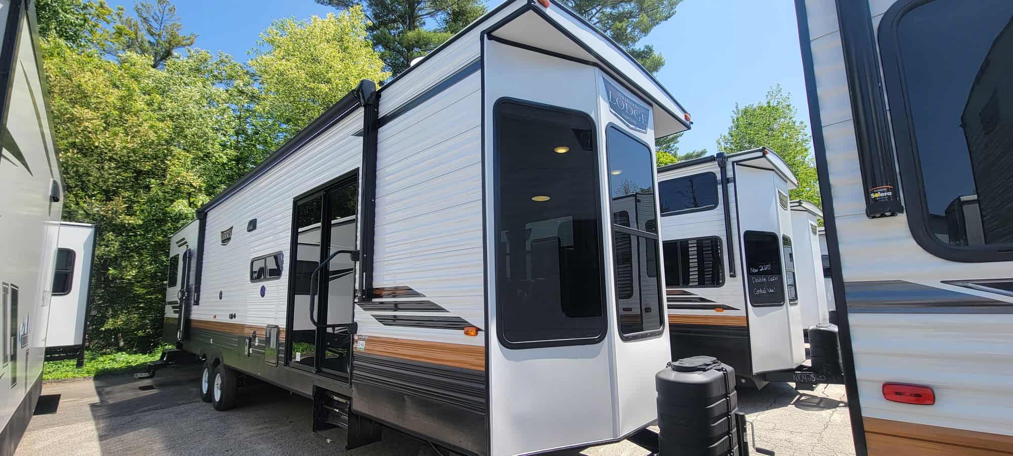 SOLD NEW 2023 FOREST RIVER WILDWOOD 40FDEN | Cold Springs RV | Weare ...