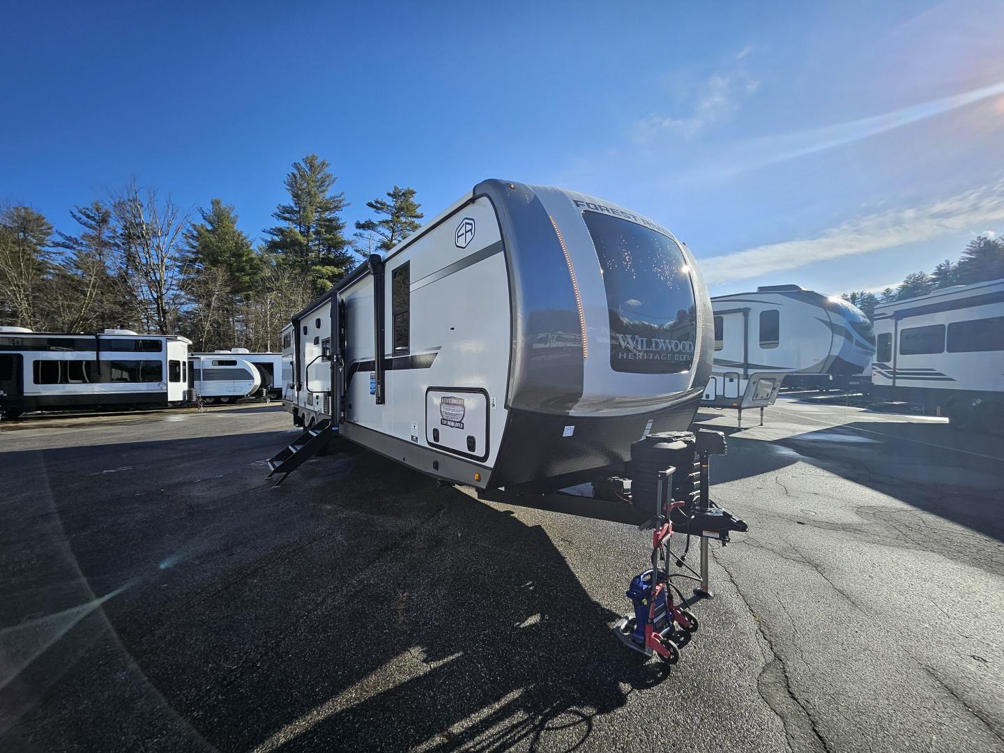 SOLD NEW 2025 FOREST RIVER HERITAGE GLEN 314BUD | Cold Springs RV ...