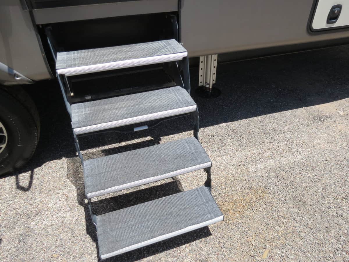 USED 2017 Keystone Montana 3160RL | Tucson, AZ