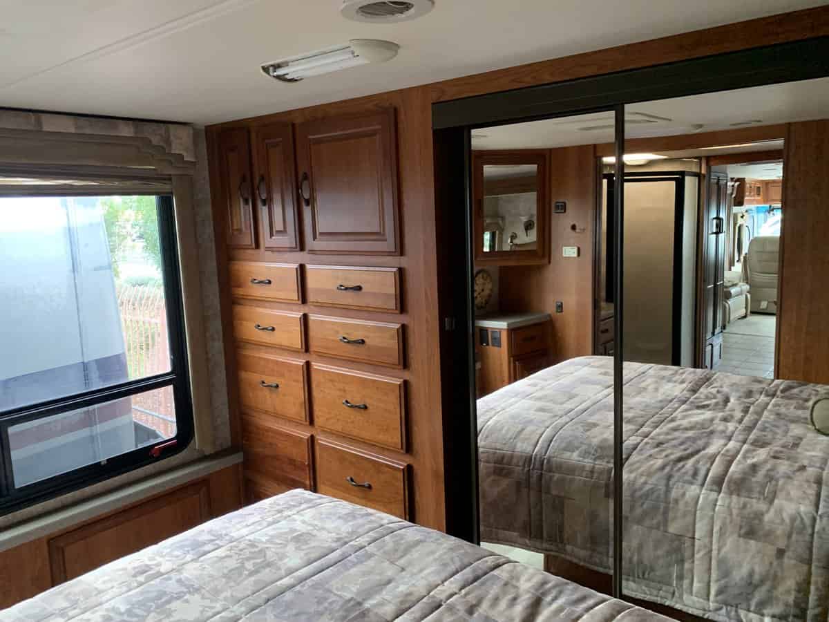 USED 2006 Coachmen Sportscoach Encore 40TS | Freedom RV | Tucson, AZ ...