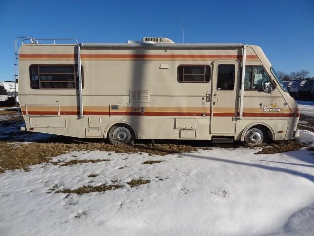 USED 1989 Fleetwood BOUNDER 27D | Jack's Campers | Piedmont, SD | 0000654