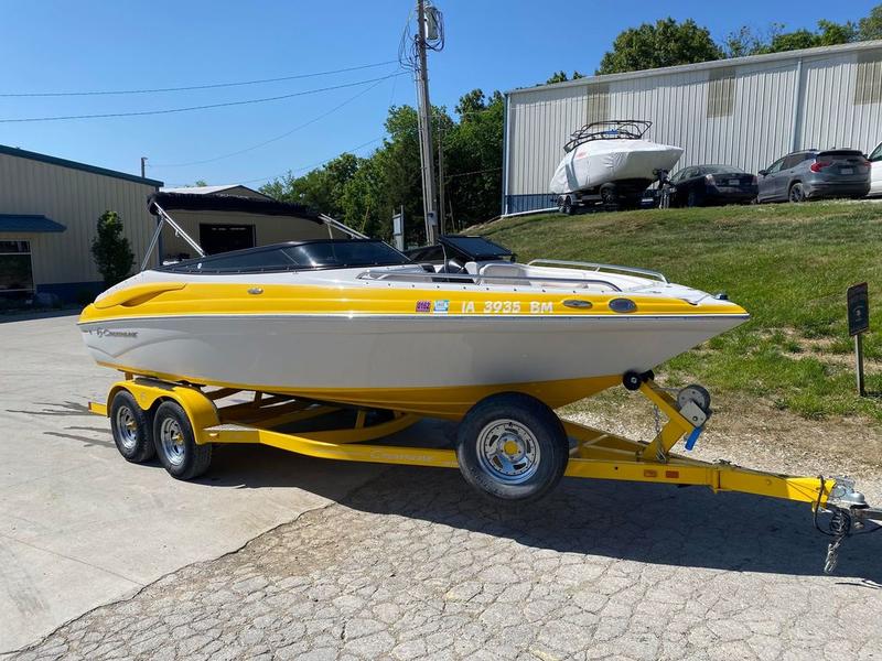 2013 CROWNLINE 21 SS | Marine Sales Lake Viking | Gallatin, MO | U80158