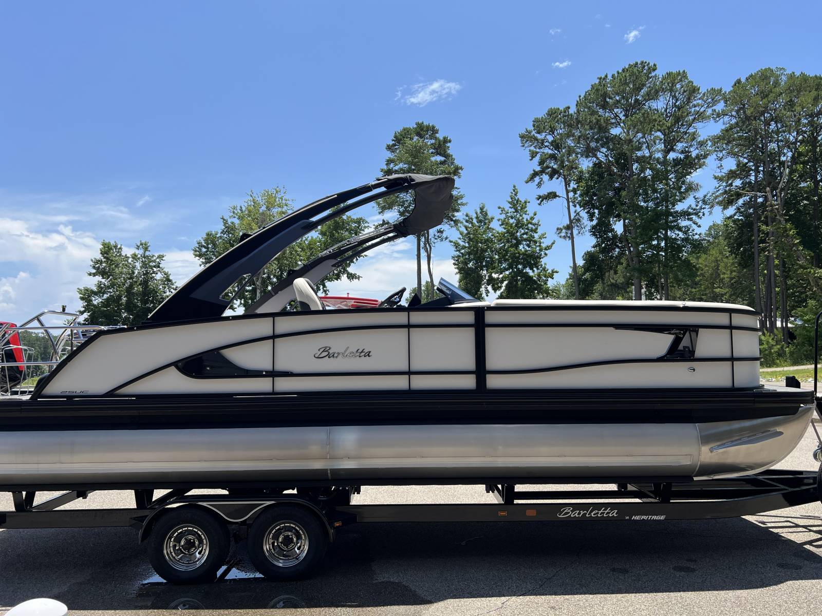 2026 BARLETTA LUSSO L25UCA | Marine Sales of Pickwick | Counce, TN ...