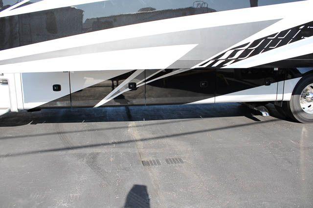 New 2025 Jayco Seneca 37K | Rick's RV Center | Joliet, IL | 9166