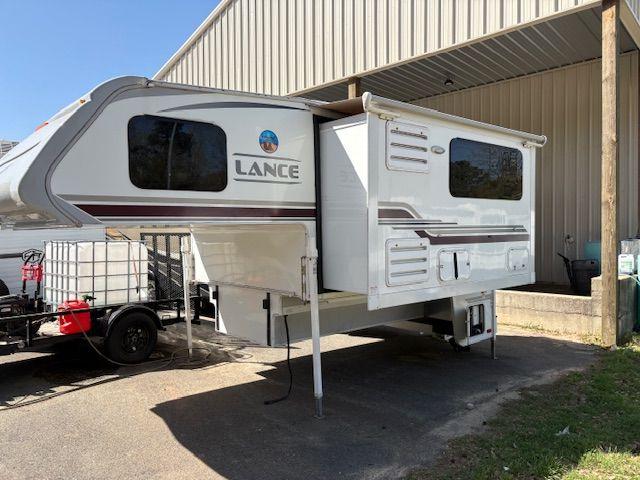 SOLD 2020 Lance 975 | Rocky Ridge RV | Van Buren, AR | UDT176849