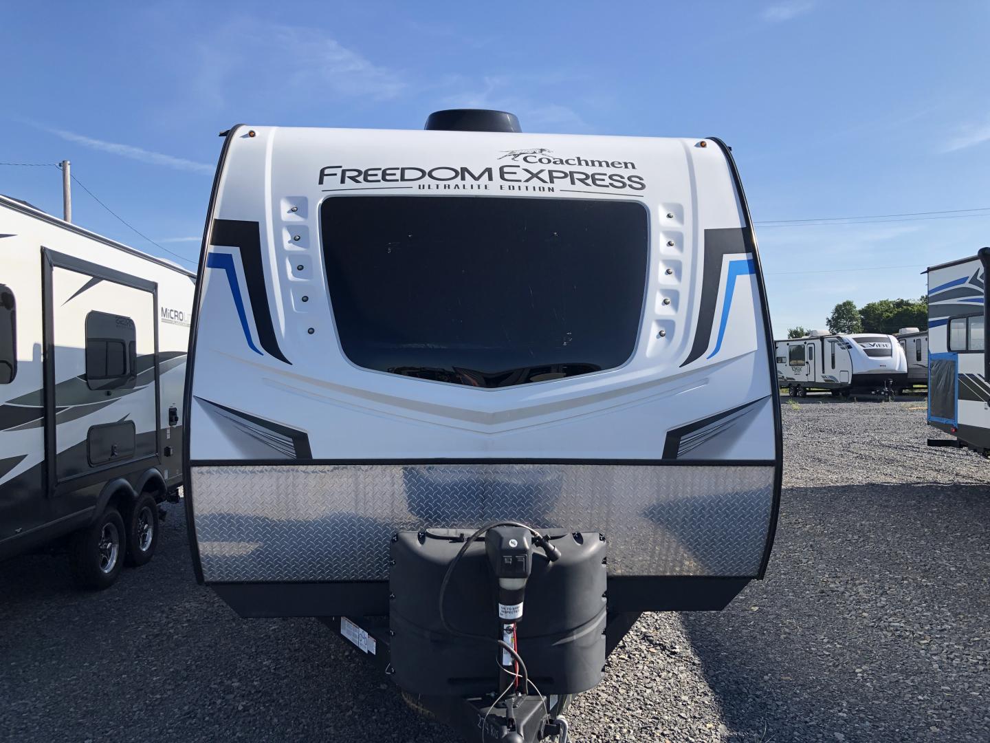 2023 COACHMEN FREEDOM EXPRESS ULTRA LITE 274RKS | Rocky Ridge RV | Van ...