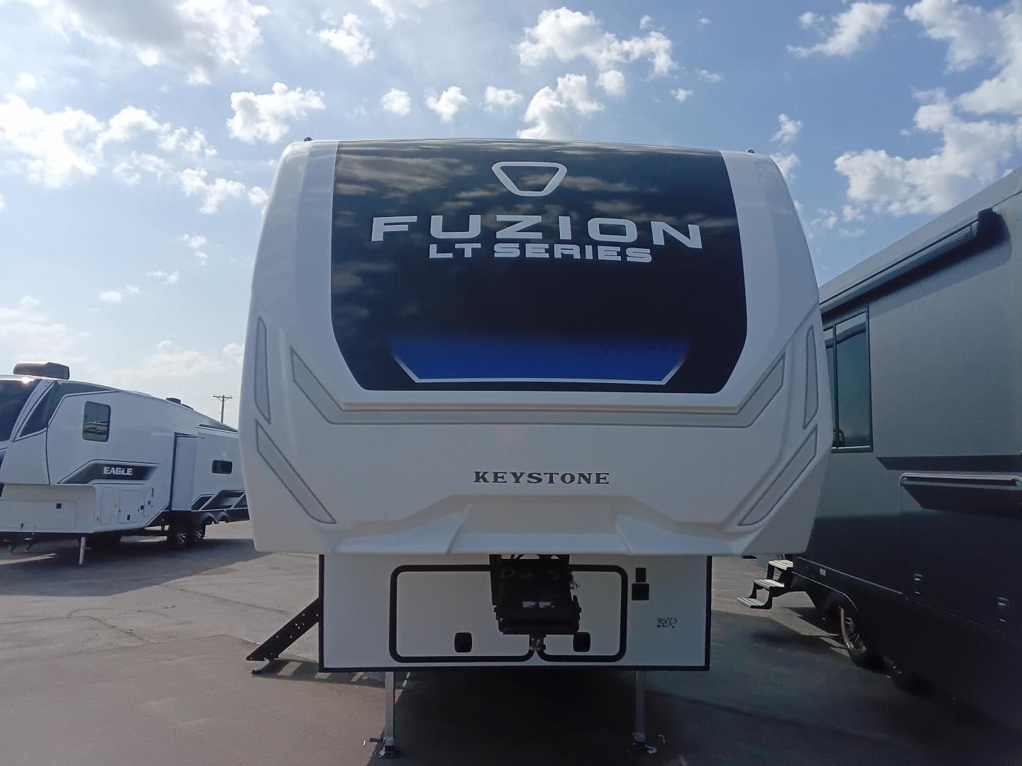 New 2026 Keystone IMPACT 321LT | Trailside RV Kansas City | Grain ...