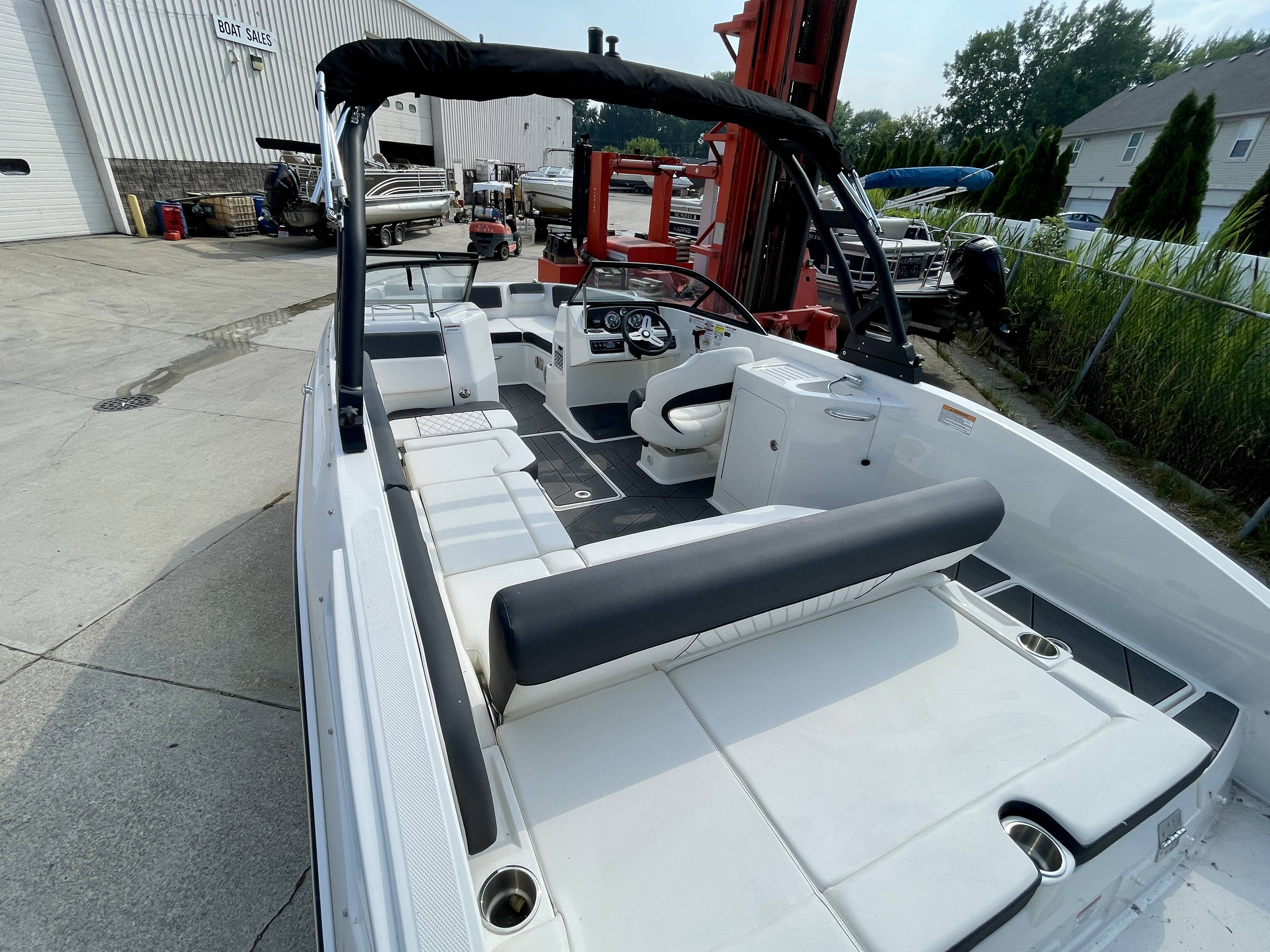 2023 Bayliner DX2250 *7 HOURS* *New Trailer* | Wilson Marine | Harrison ...